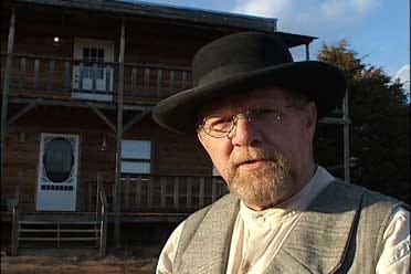 Former Gunslinger Builds Home On The Range