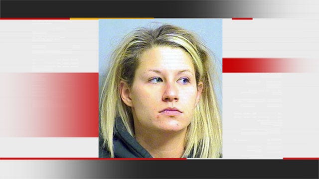 Tulsa Woman Arrested In Arizona For Stealing Elderly Woman's Purse Tulsa Woman Arrested In Arizona For Stealing Elderly Woman's Purse