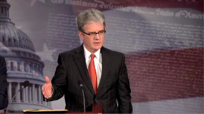 Oklahoma Senator Tom Coburn Signs No Budget, No Pay Act