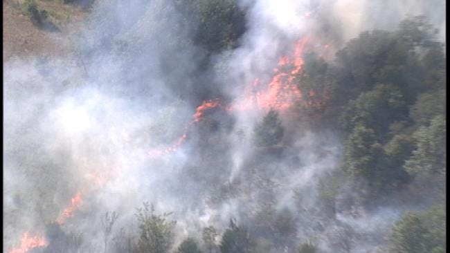 Large Grass Fire Starts in Sapulpa Hay Field