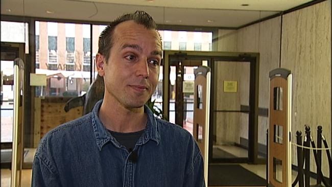 Tulsa Library Employee Describes Photographing Courthouse Shooting