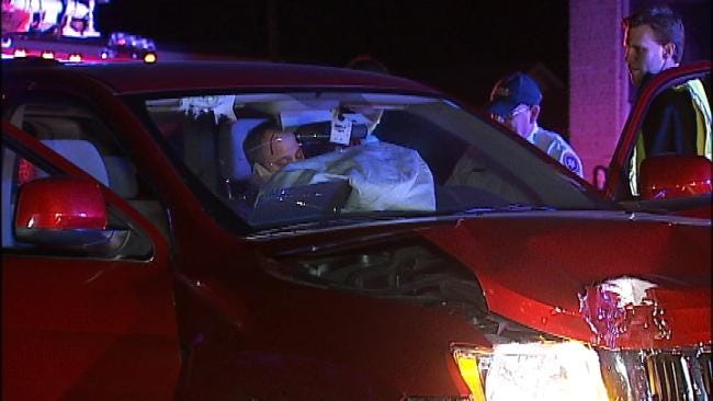 Driver Arrested After Crashing Suv Into Tulsa Utility Pole