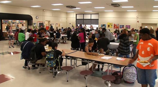 Food Bank Brings Tulsa School Community Closer Together