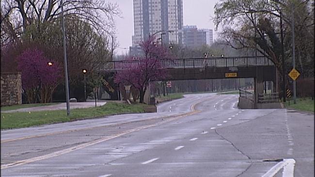 Pedestrian Bridge Demolition To Close Tulsa's Riverside Drive