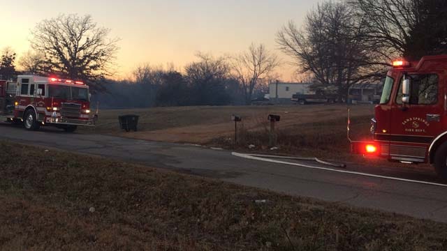 Crews Battle Grass Fire Between Sand Springs,Sapulpa