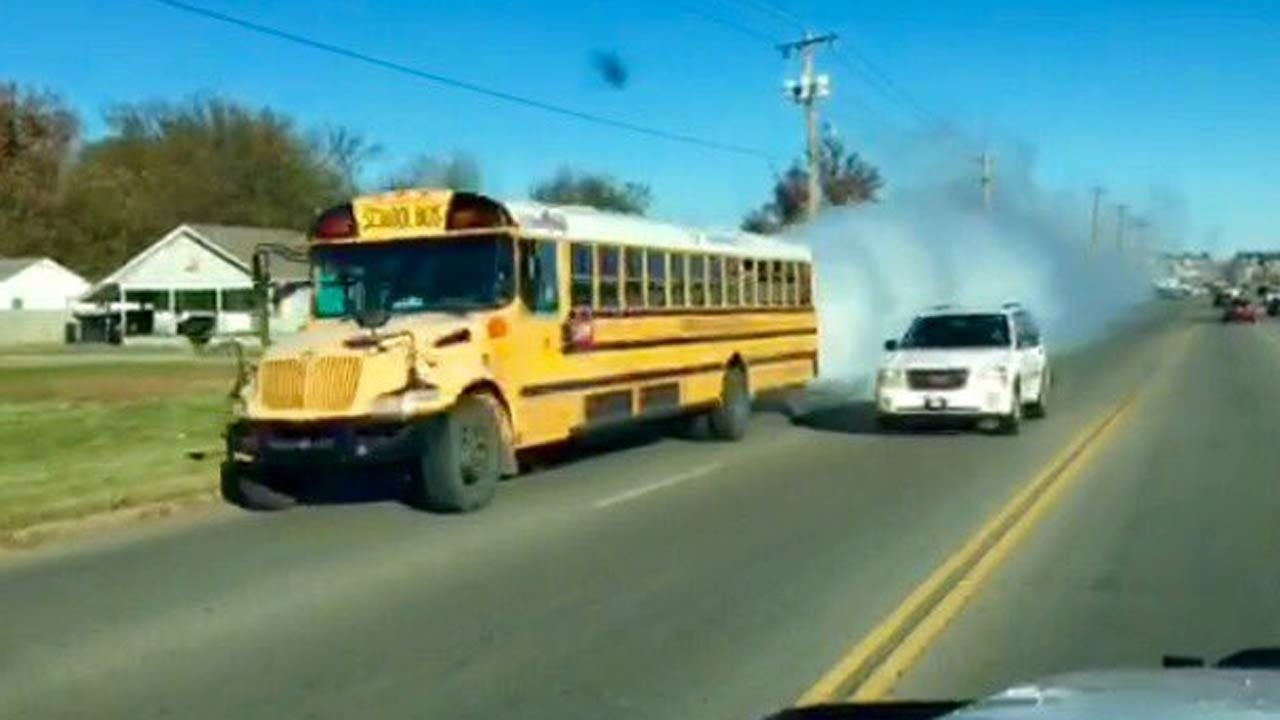 Students Treated After Sapulpa School Bus Fills With Smoke