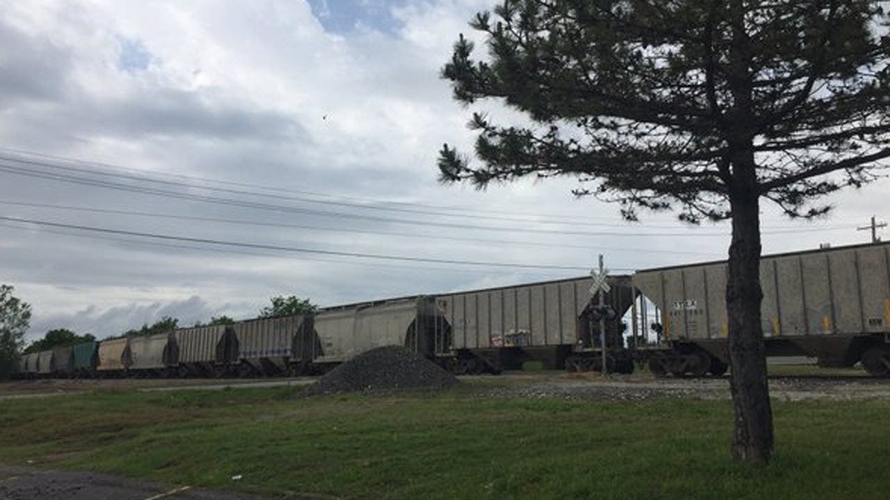 Train Slips Off Tracks In Owasso; Police Call It 'Minor' Derailment