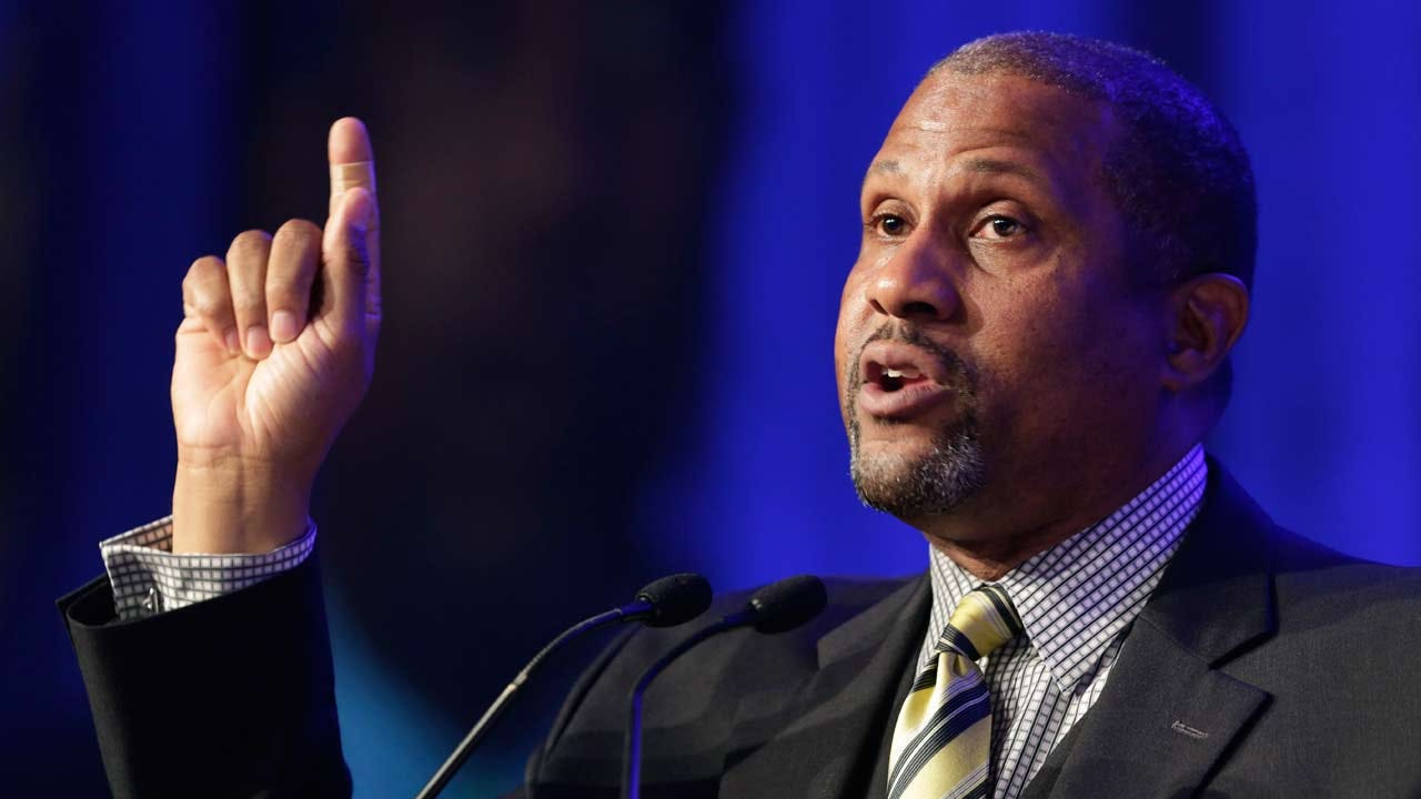Tavis Smiley Coming To Tulsa For Sankofa Freedom Award