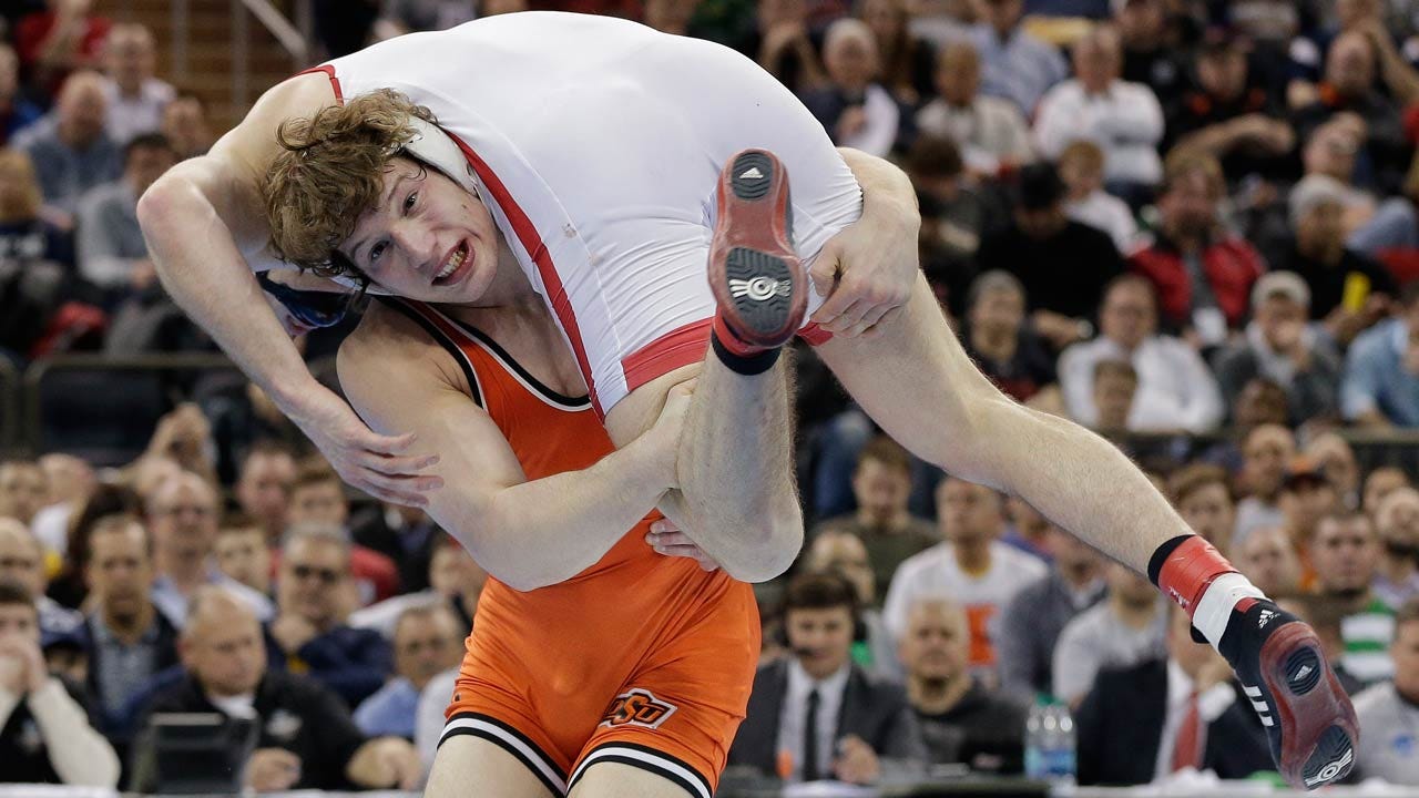 No. 1 Cowboys Aim For National Dual Title Against No. 2 Penn State