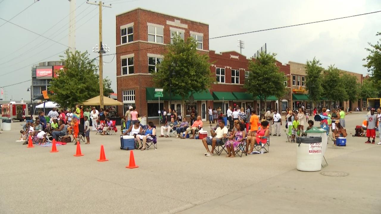 Tulsa Juneteenth Festival honors Black history and culture on historic ...