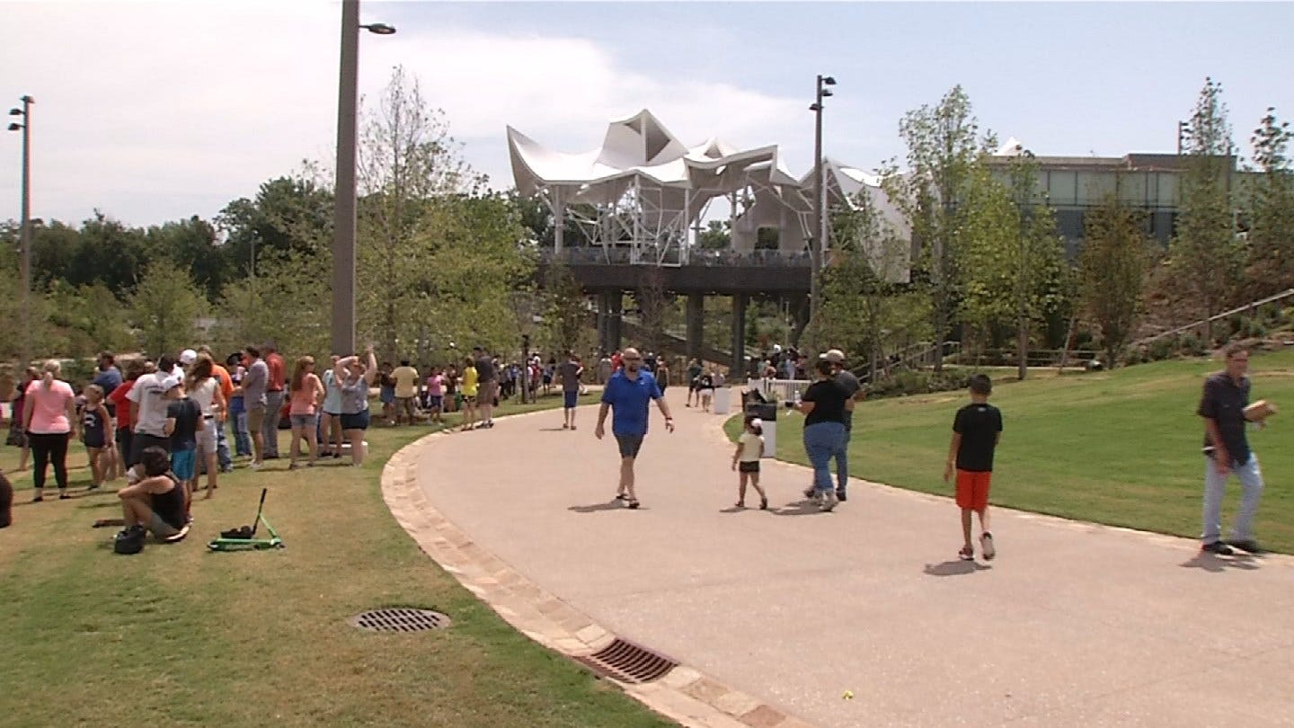 Gathering Place Holds Appreciation Day Preview For Construction Team