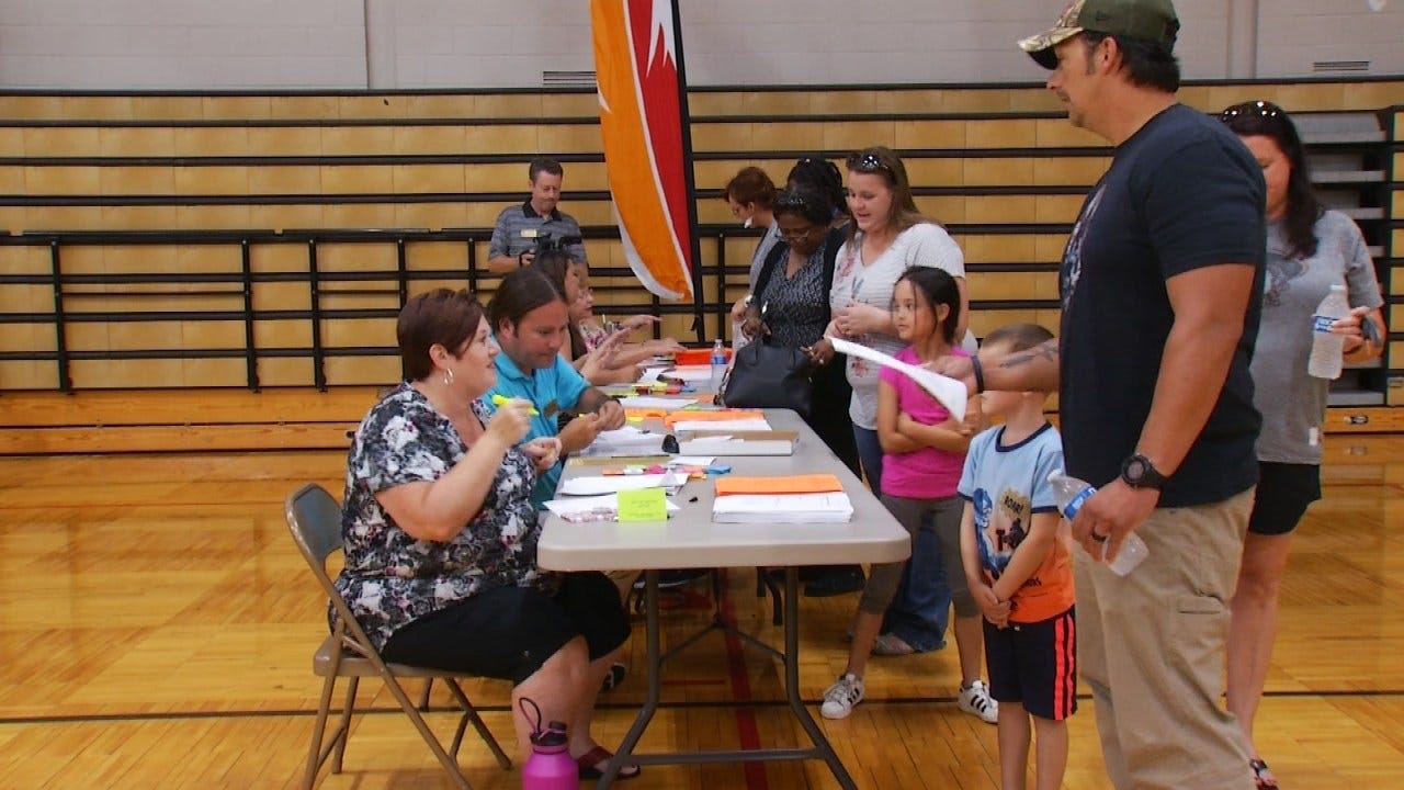 Native American Students In Broken Arrow Schools Receive School Supplies