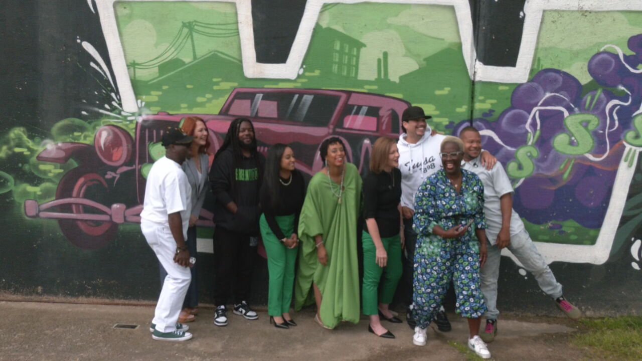 'It Represents Unity': Go Green For Greenwood Commemorates 1921 Tulsa ...