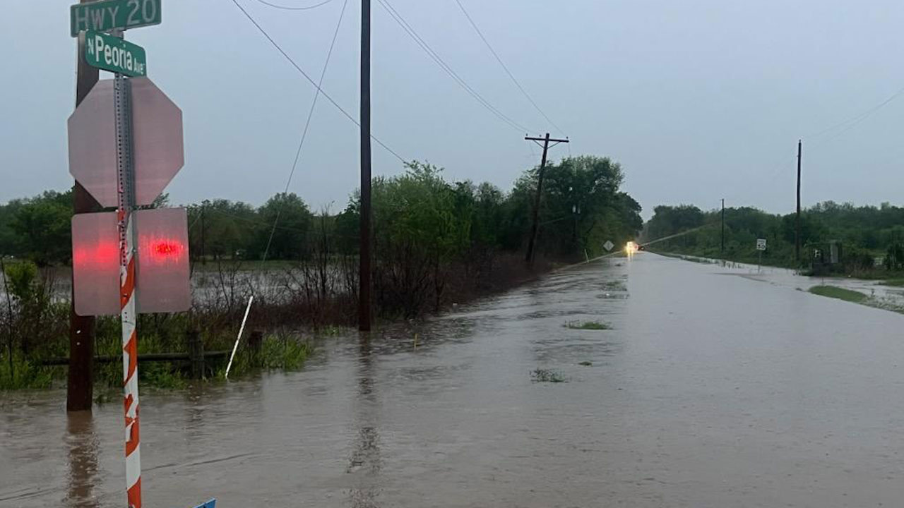 Severe storms cause flooding, road closures and power outages across Oklahoma