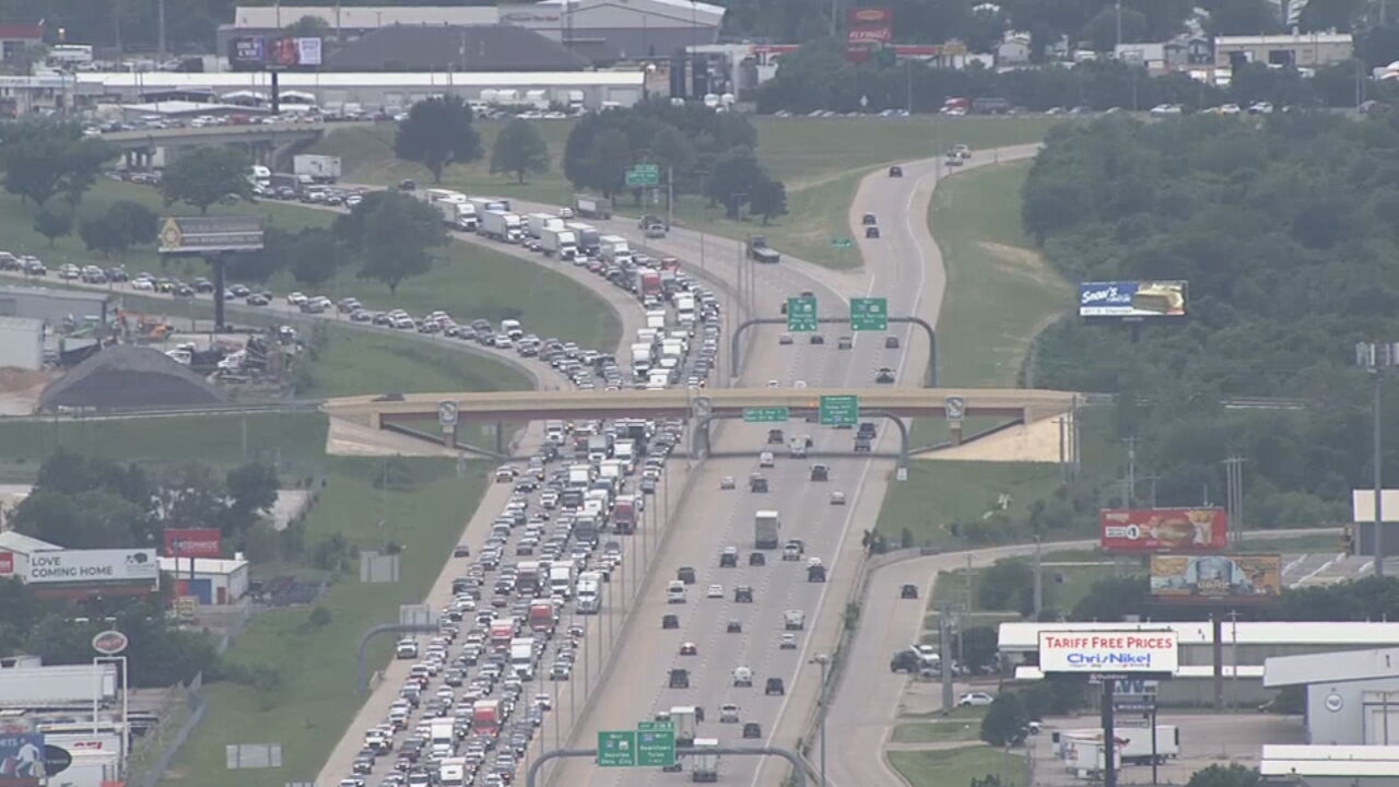 OHP: Tailgating causes 412 crash in Sand Springs