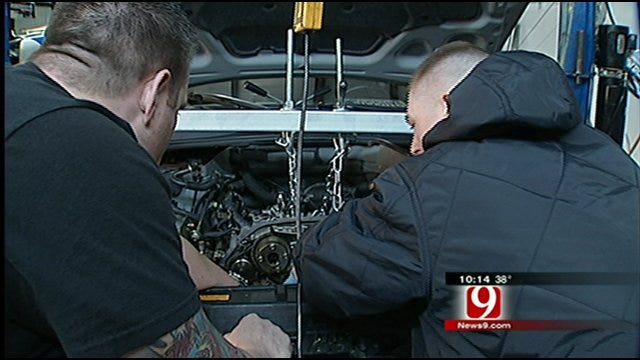Auto Shop Offering Free Car Repair Services This Weekend