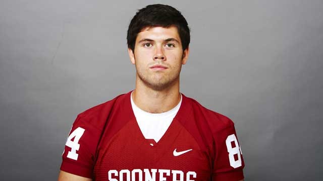 OU's Gabe Ikard One Of Eight Finalists For Wuerffel Trophy