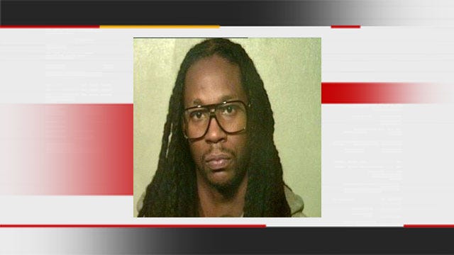 OKC Police: Marijuana Odor 'Overwhelming' On 2 Chainz Tour Bus OKC Police: Marijuana Odor 'Overwhelming' On 2 Chainz Tour Bus