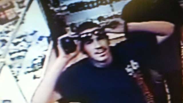Okc Police Seek Two Men Accused In Purse Snatching Using Stolen Credit