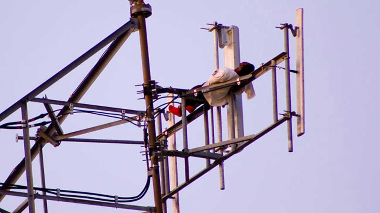 A Look Back At Tulsa's Infamous 'Tower Guy'