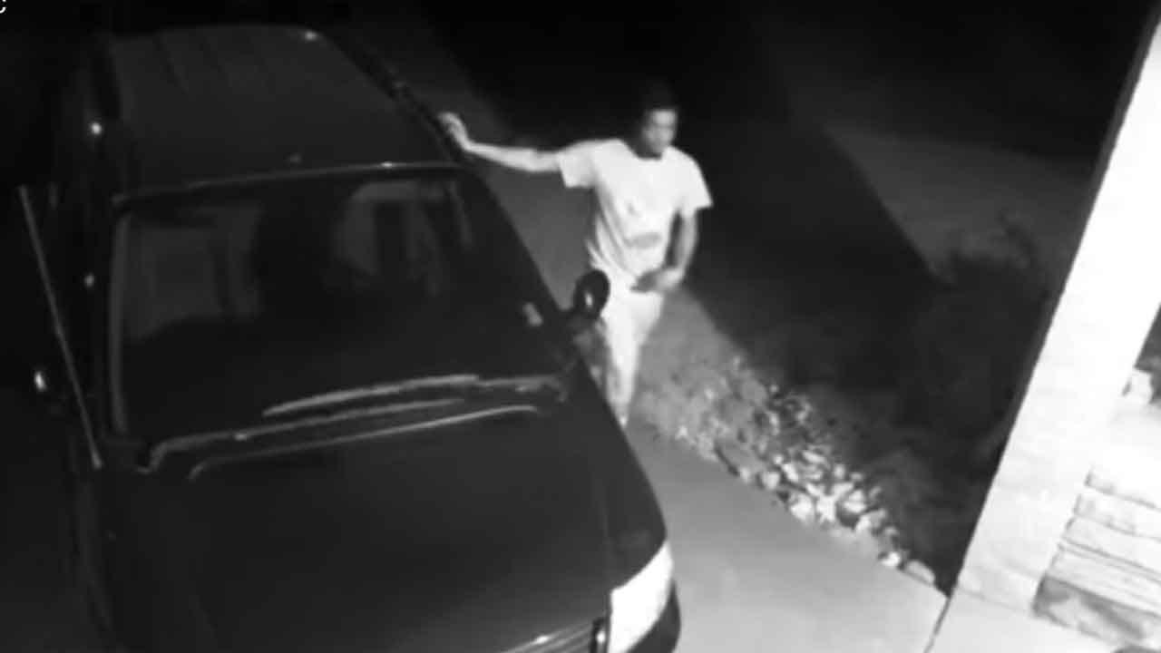 Car Burglars Caught On Camera At Nw Okc Home