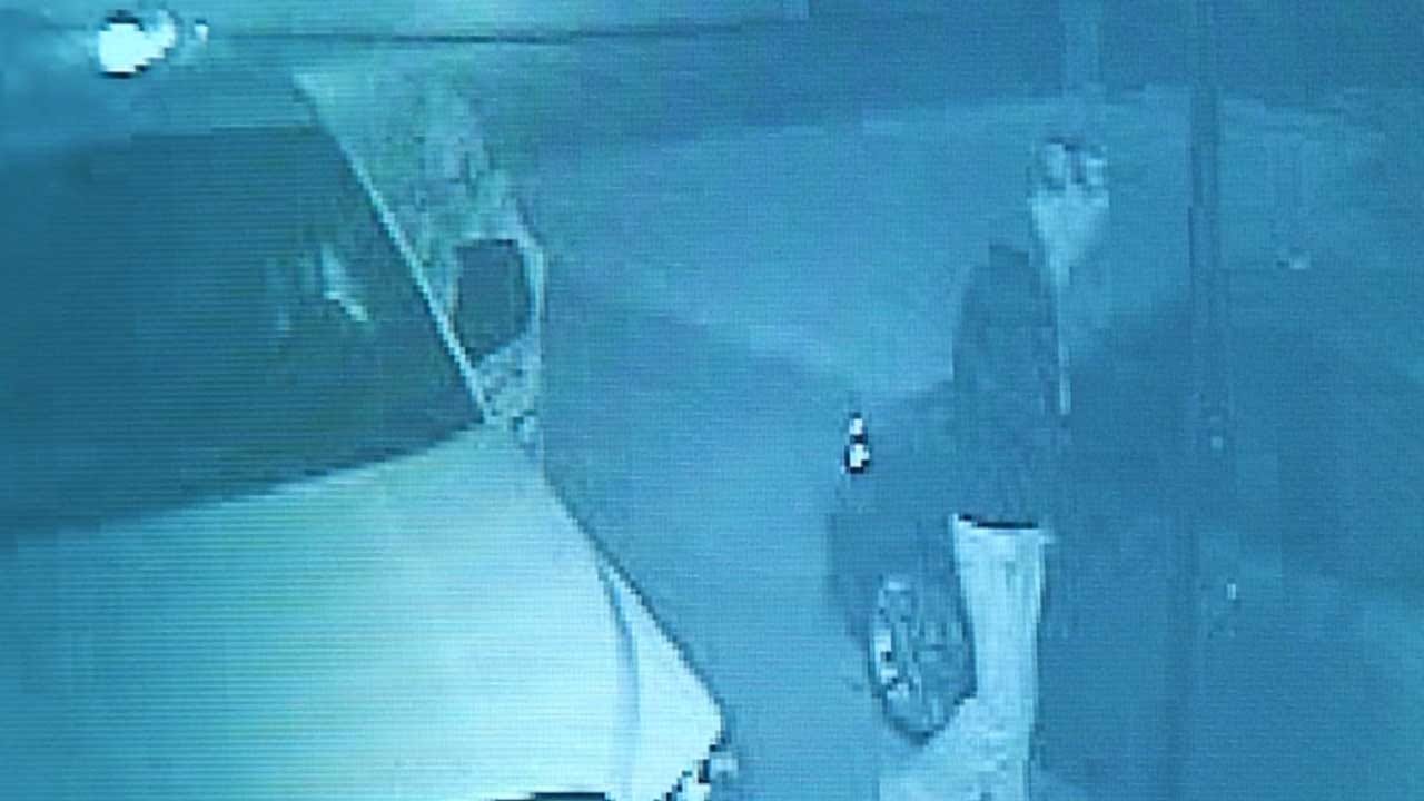 Shawnee Police Release Surveillance Video Of Would-Be Thieves