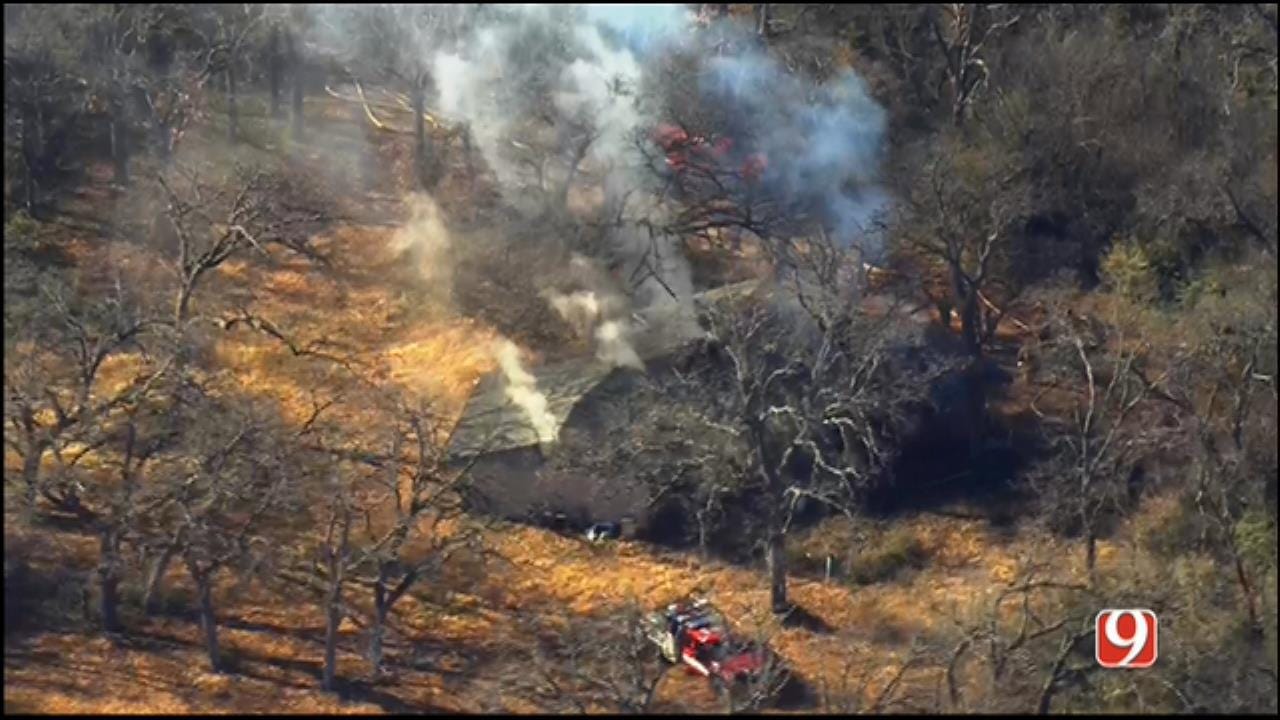 Crews Douse Fire At Home In Ne Okc