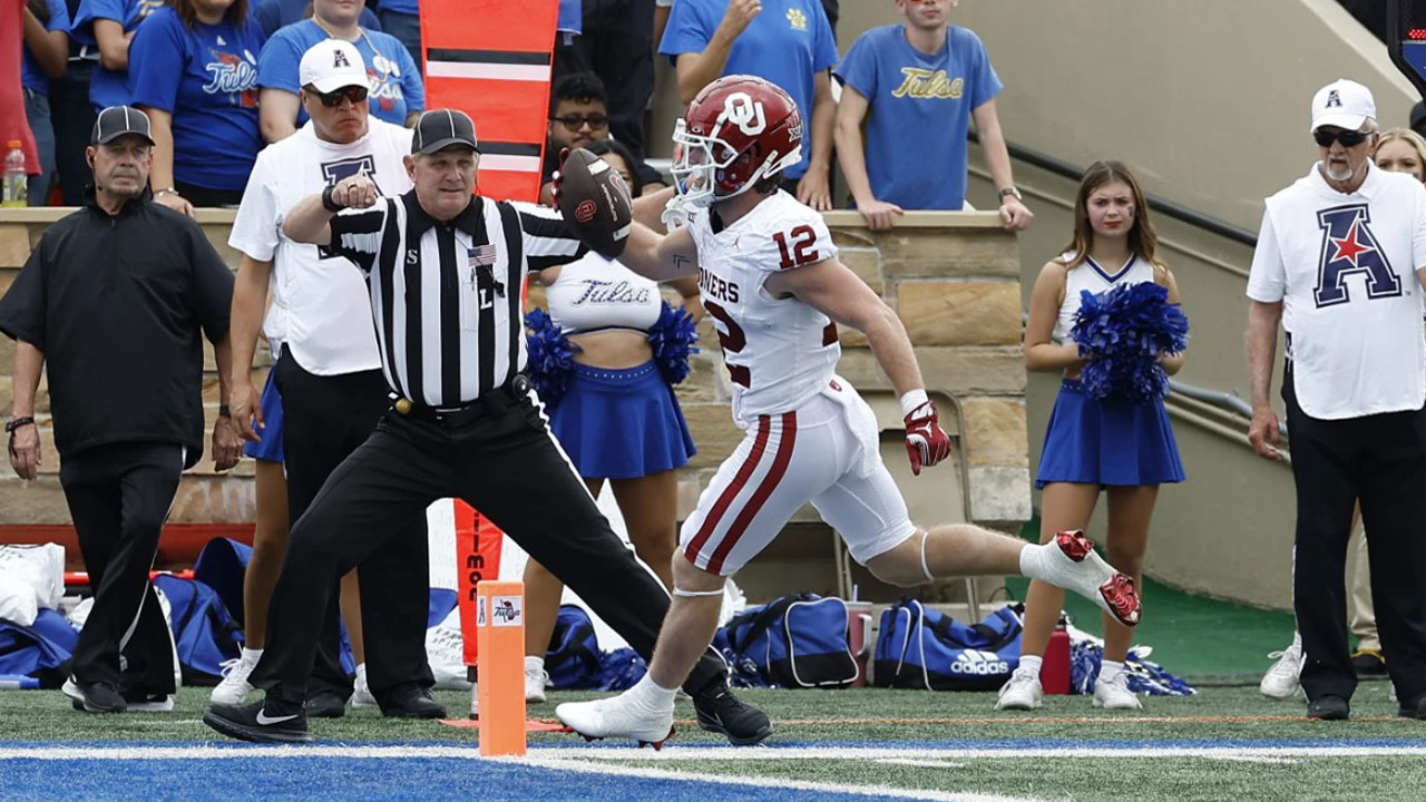 Arlington Renegades Select Drake Stoops With 10th Pick In UFL College Draft
