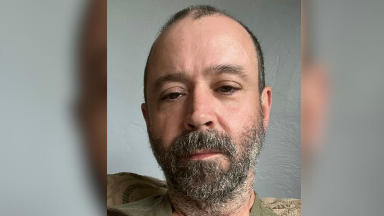 Logan County Sheriff's Office searches for missing man